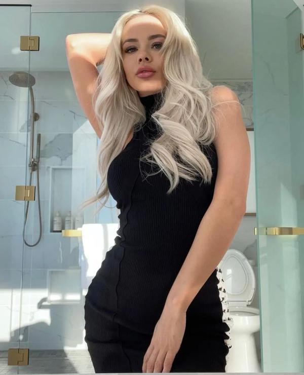 我用一一五看视界 的想法: 🎉各位亲们，今天要为大家揭秘的是一位魅力四射的美国女星——艾尔莎·吉恩 (Elsa Jean)！😍🌹出生… - 知乎