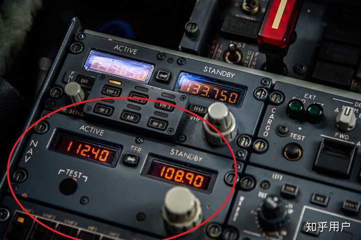 波音737-800的机载vor导航该如何使用? - 知乎