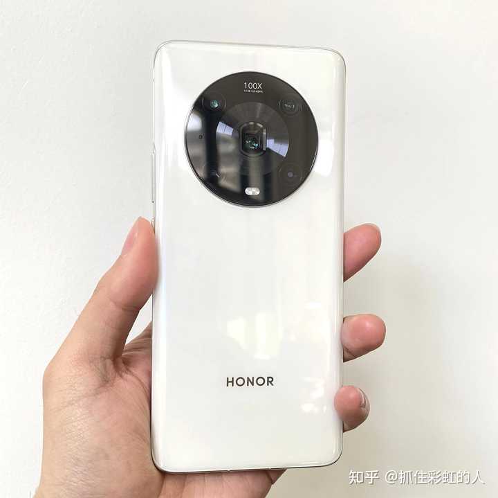 荣耀Magic4 和荣耀Magic4 Pro的区别是什么？哪款更值得买？ - 知乎