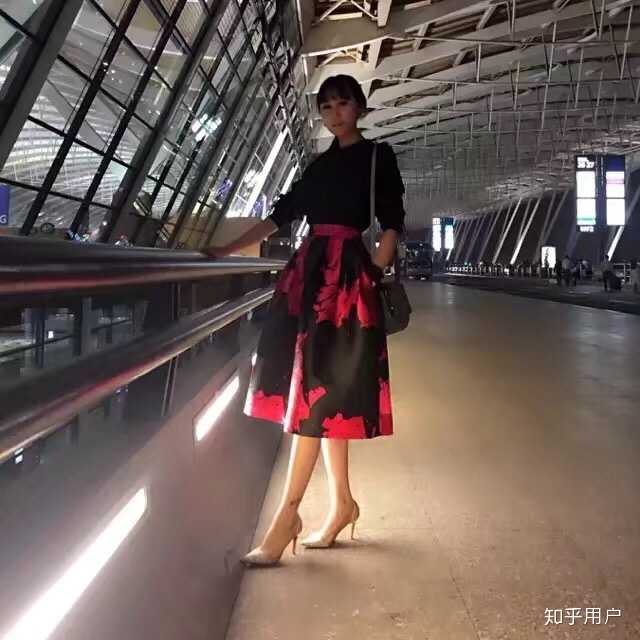 女人穿上高跟鞋后是一种什么感觉？ 知乎
