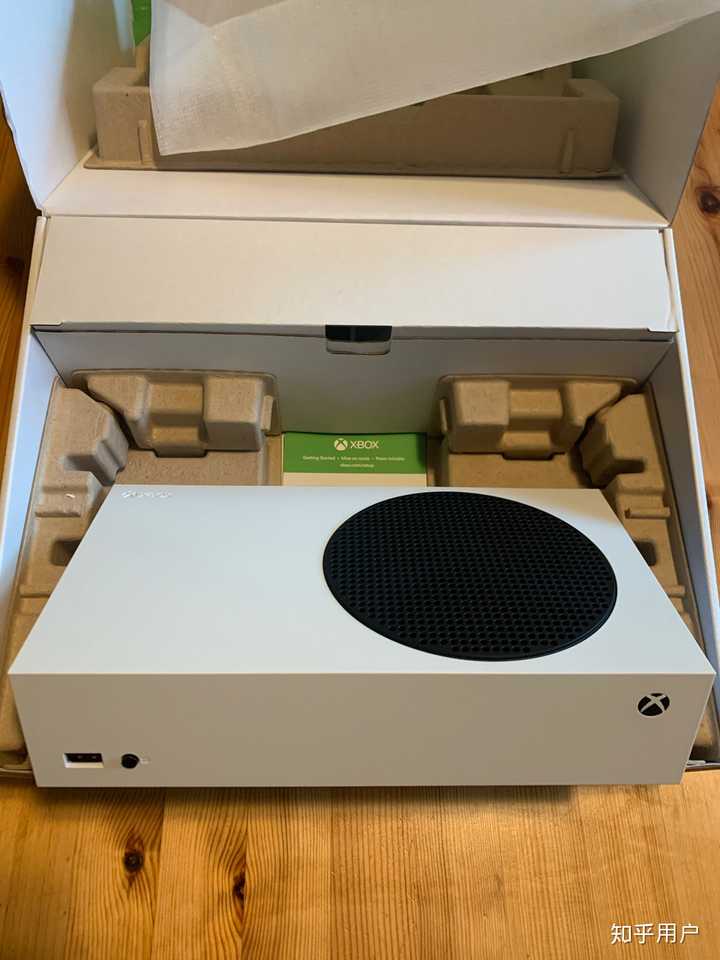 从目前的实机表现上看，xbox series s值得买吗？ - 知乎