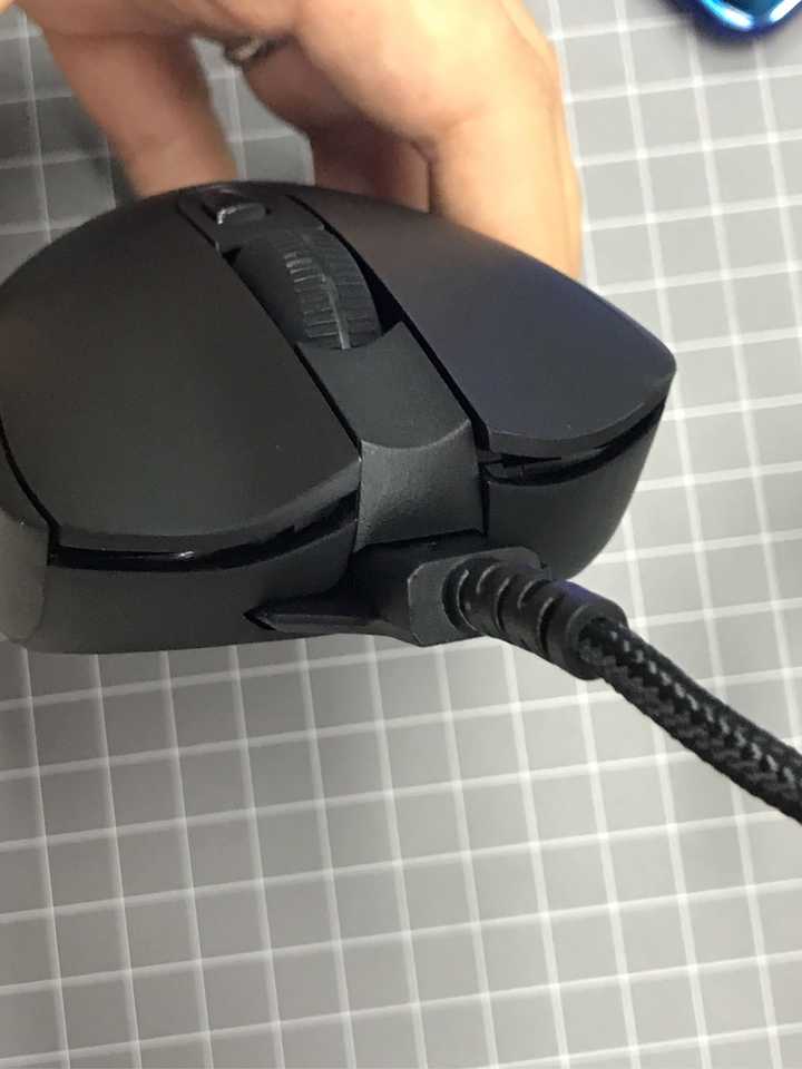 如何评价罗技 G703 LIGHTSPEED？ - 知乎