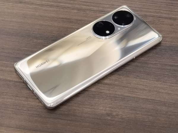 Akari睡不够 的想法: 这次p50pro的新周可以哦，观感挺不错。 - 知乎