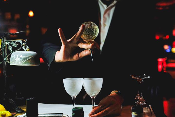 调酒基本功之调酒最重要的四种方法分享调酒师培训 - 知乎