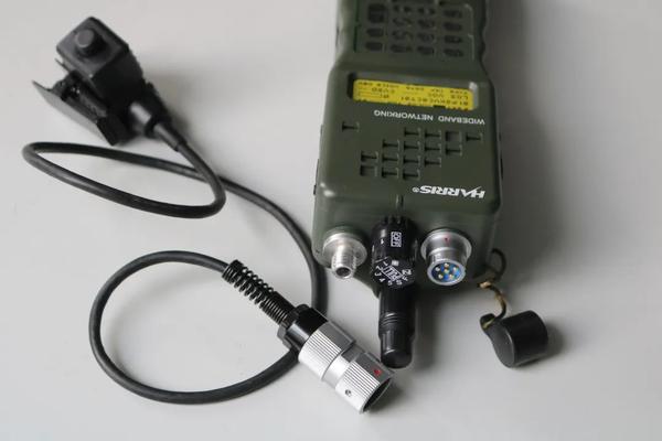 预算不足，如何拥有PRC152A战术手台？某宝来帮你圆梦！ - 知乎