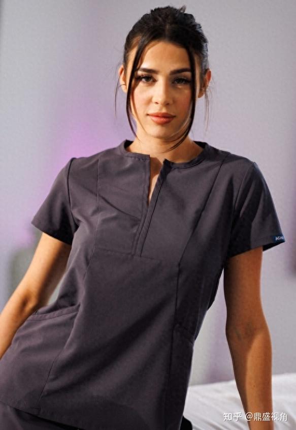 双馨年轻美女Aliana Summers、Kylie Rocket、Elektra Rose简介照片 - 知乎