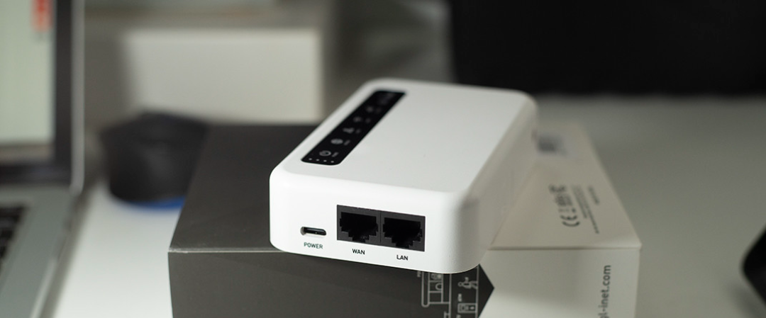 搭载OpenWRT的4G路由器，还可当轻量NAS，GL.inet XE300随身WIFI体验！ - 知乎