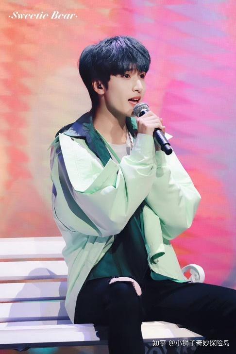 今日安利｜绚丽多彩的严浩翔 - 知乎