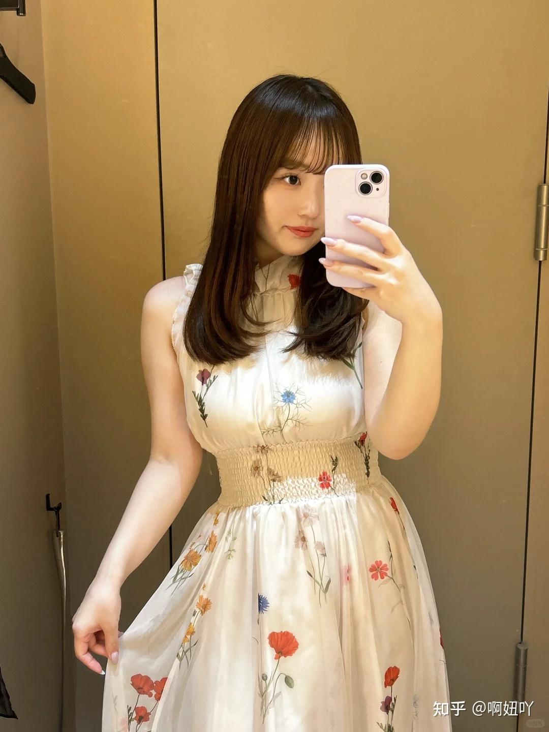 162/120｜SNIDEL你有这么漂亮的连衣裙….！如何搭配出优雅通勤OL范？ - 知乎