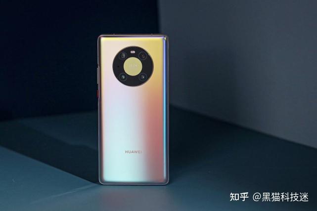 到底有没有麒麟9000S？华为Mate50基本曝光：别抱太大希望