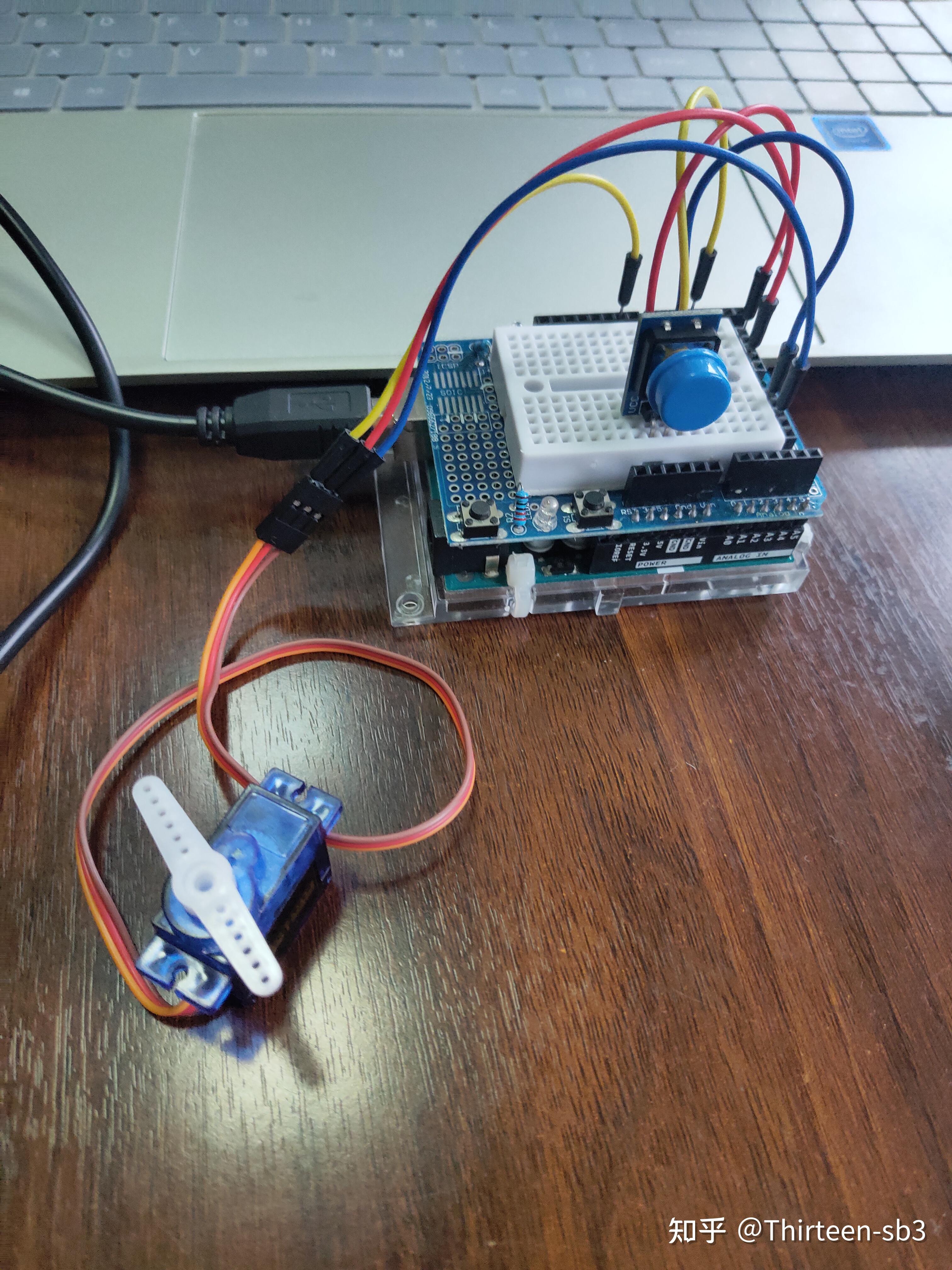 Mind+Arduino实验15 用按钮开关控制舵机在0°~180°循环转动 - 知乎