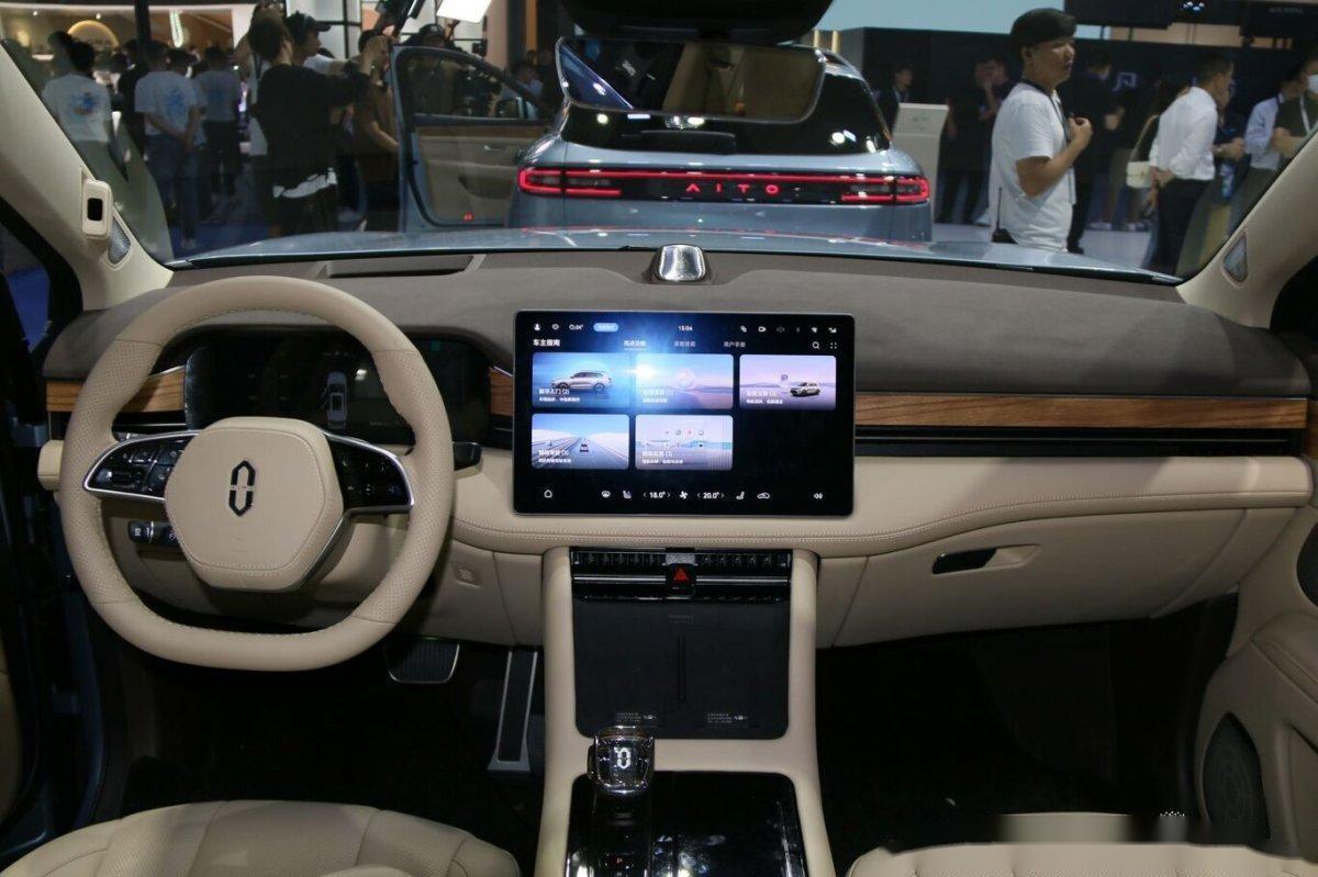 新款问界M7正式上市 售价24.98万-32.98万元 - 知乎