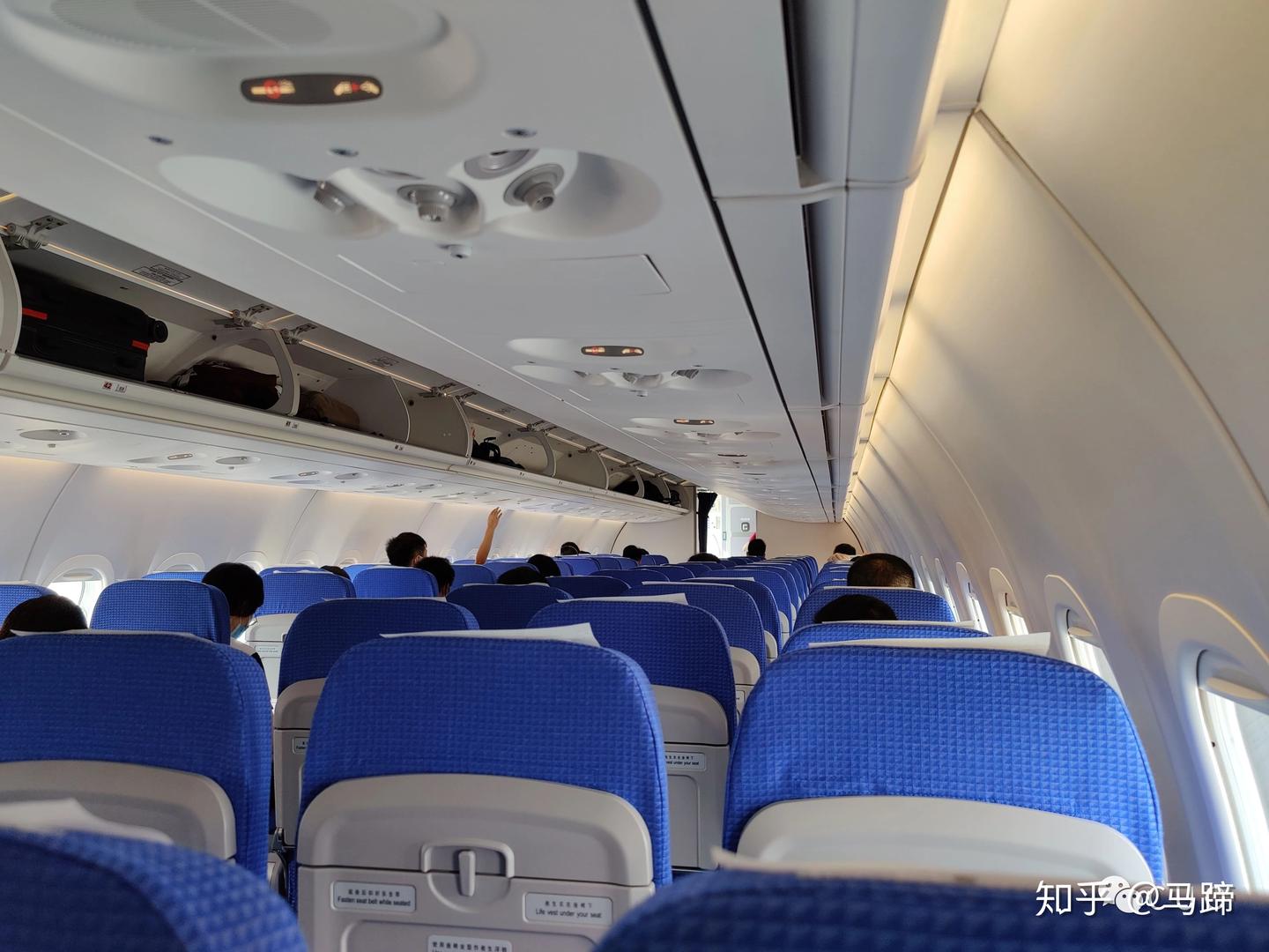 南航 ARJ21-700初体验 - 知乎