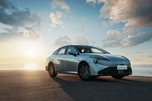 小鹏G3和AION S，自主品牌之争，谁才能笑到最后？ - 知乎