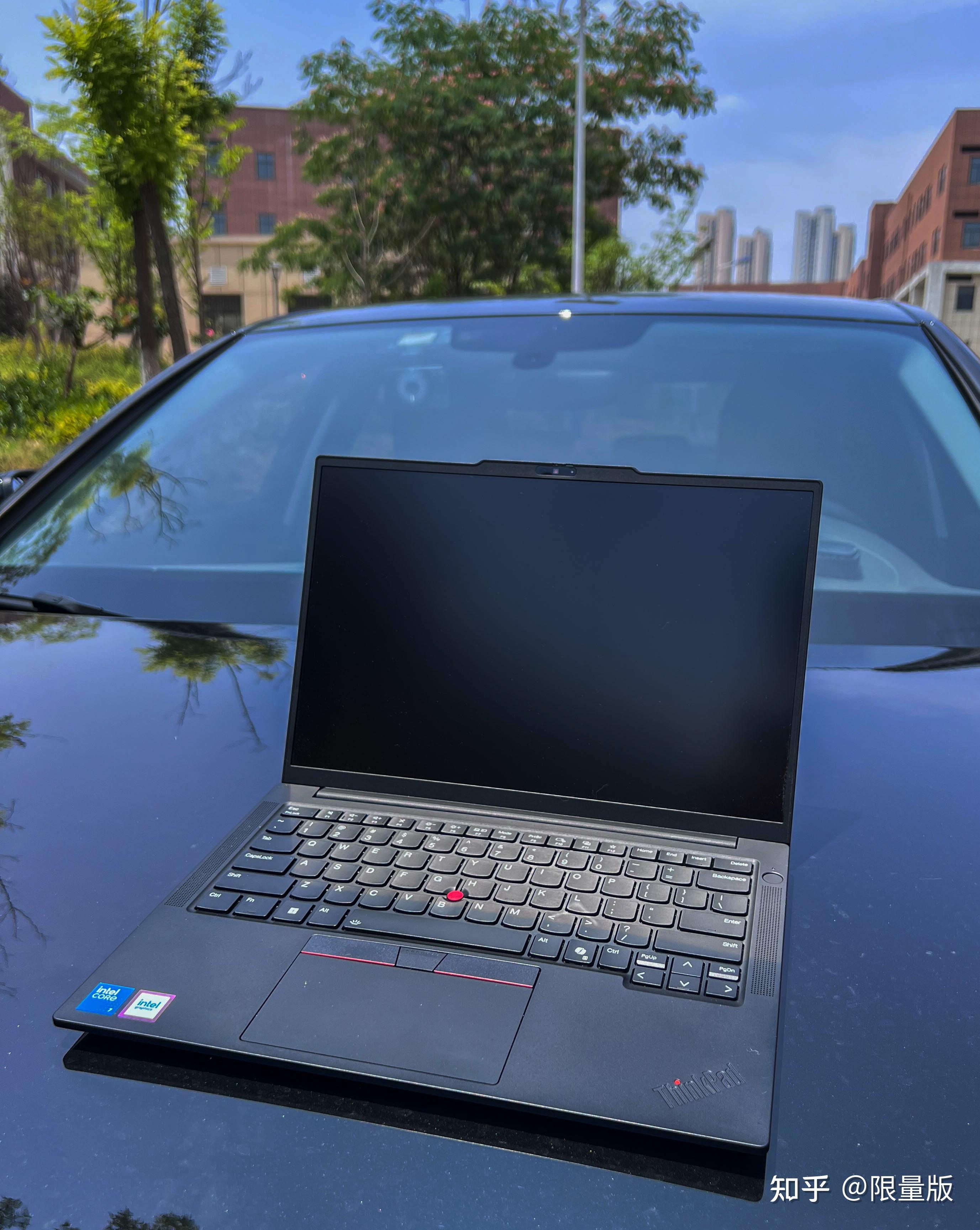 ThinkPad E14 2025超能版商务笔记本测评：焕然一新，全能实力派 - 知乎