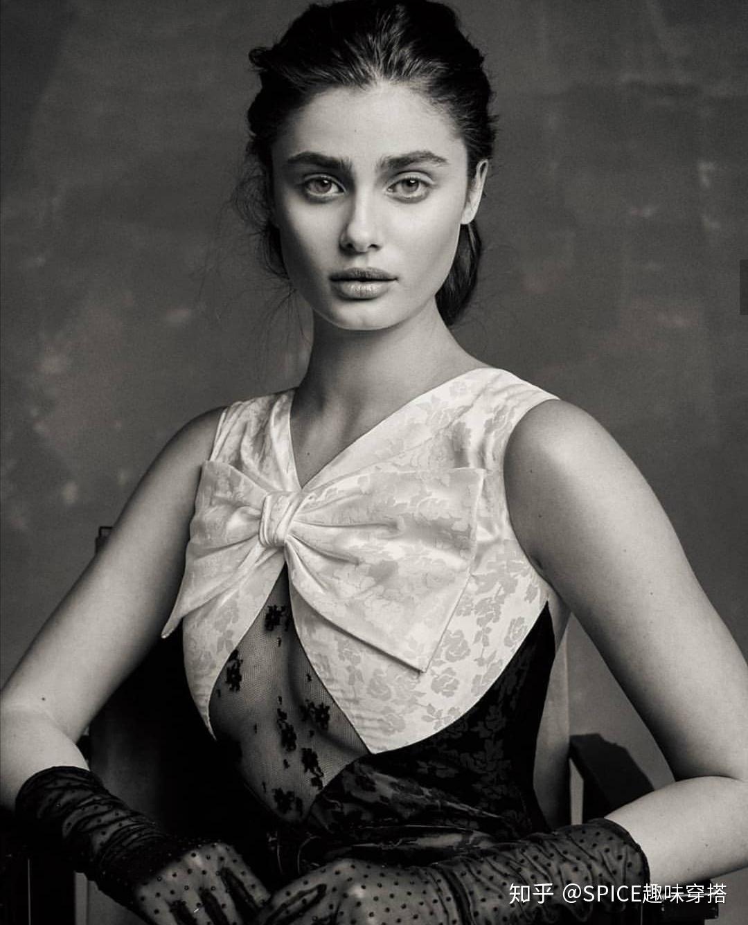 被称小奥黛丽赫本的维密天使，“美国甜心”Taylor Hill - 知乎