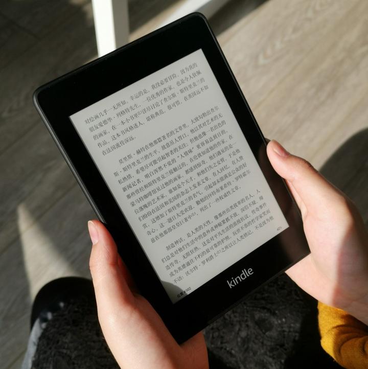没时间看书？带你体验全新亚马逊Kindle Paperwhite电子书阅读器 - 知乎