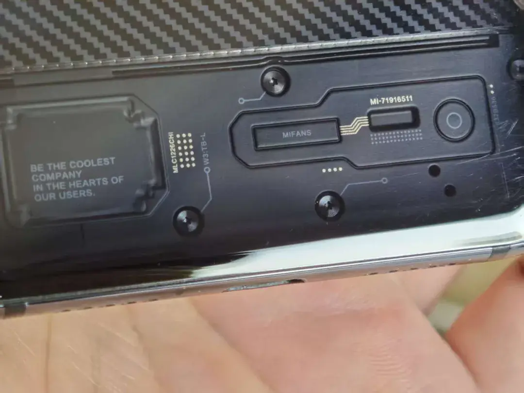 240元捡漏小米8透明探索版，骁龙845+128G组合，后盖赏心悦目 - 知乎