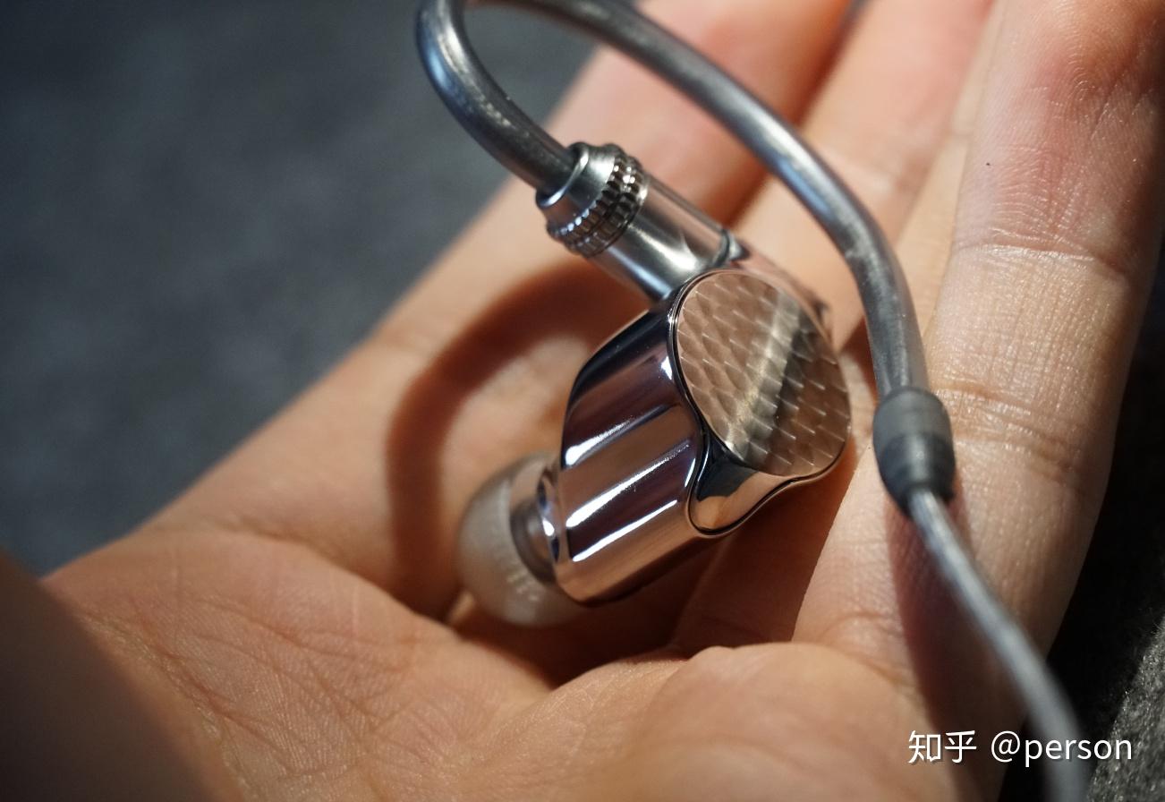 不是太好伺候 索尼IER-Z1R开箱+评测 - 知乎