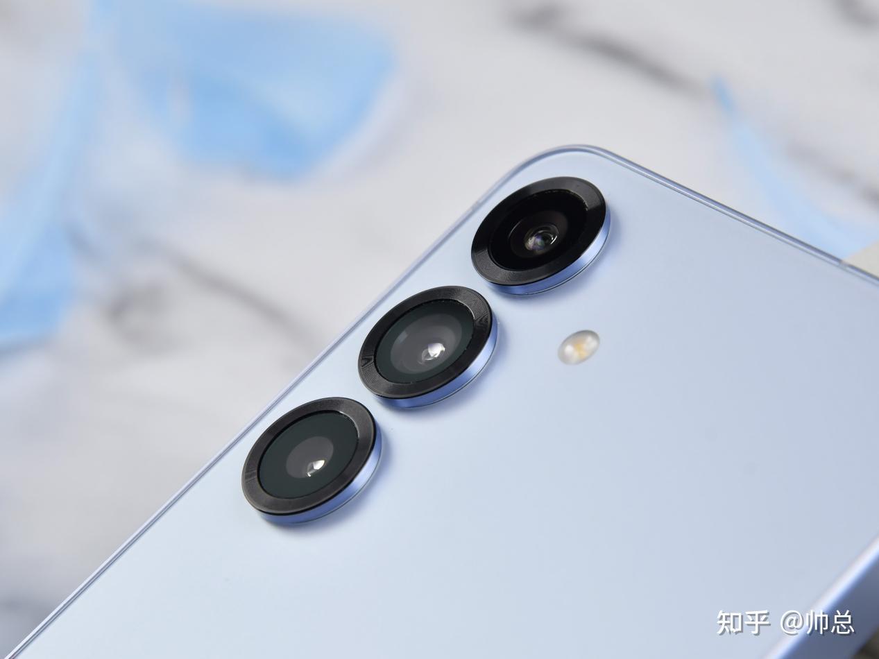三星Galaxy S25全面评测：小屏旗舰，实力升级 - 知乎