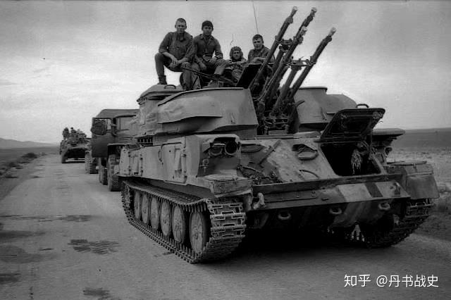 最强的加特林炮，美国T249自行防空炮，一发就能重伤直升机 - 知乎