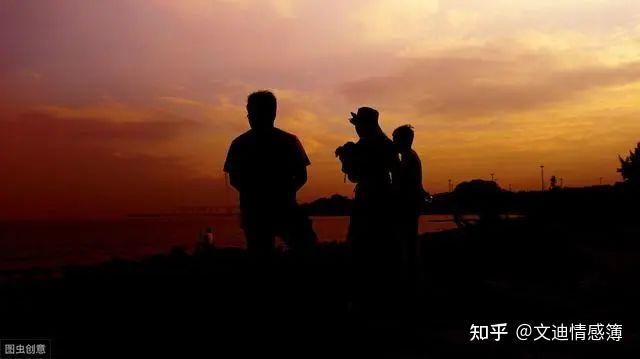 一个男人主动联系你的3个频率,隐藏着他爱你的高低程度 知乎