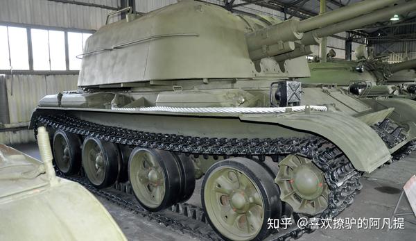 编号06：T-54坦克的衍生车型-自行火炮：SU-122-54型突击炮与 ZSU‑57‑2型自行高炮 - 知乎
