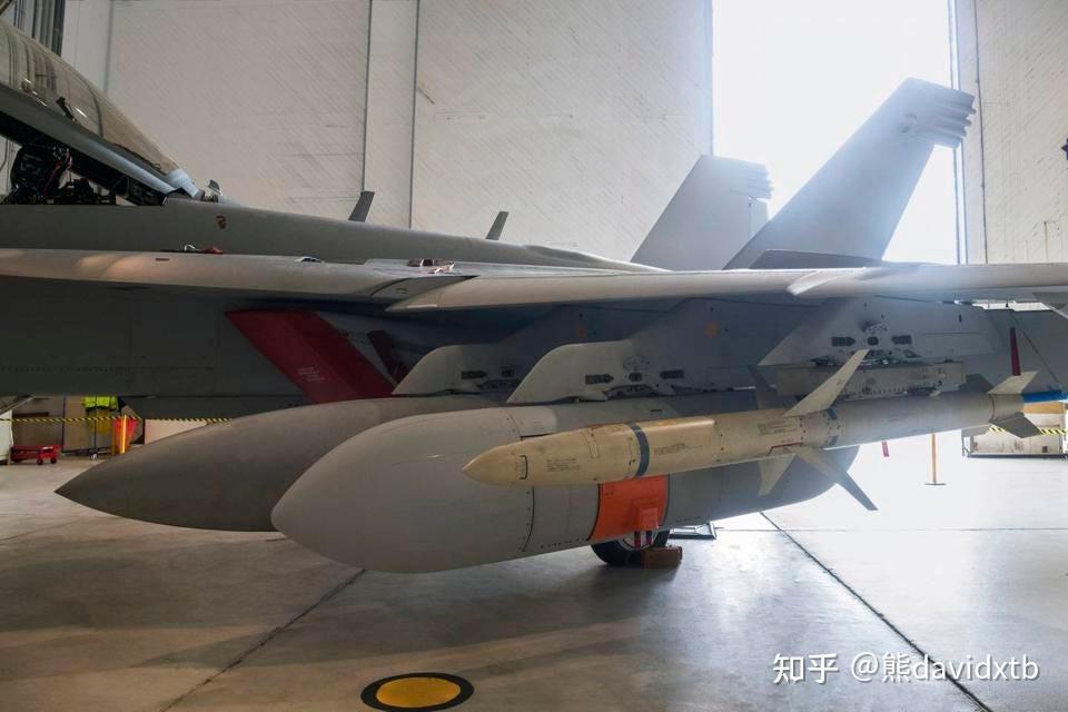 Raytheon AN / ALQ-249 NGJ（下一代干扰器） - 知乎