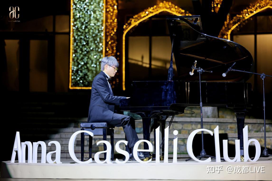 Anna Caselli Club「Flow」时尚大秀 | 尽显高端东方时尚独特魅力 - 知乎