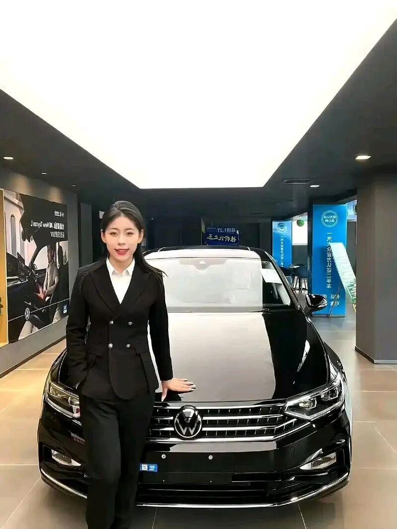 网传2.0T迈腾裸车12.99万？4S店实探：这价格根本不可能！ - 知乎