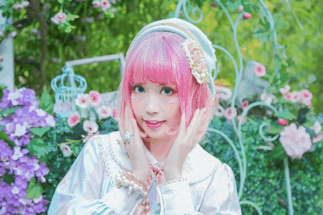 lo娘到底是什么样的存在？我们专访了一位lo娘，让她和大家聊聊这种“轻飘飘”文化！ - 知乎