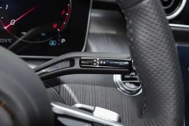 奔驰C级降价了，入门跌至22万多，配1.5T+9AT动力，值得选吗？ - 知乎