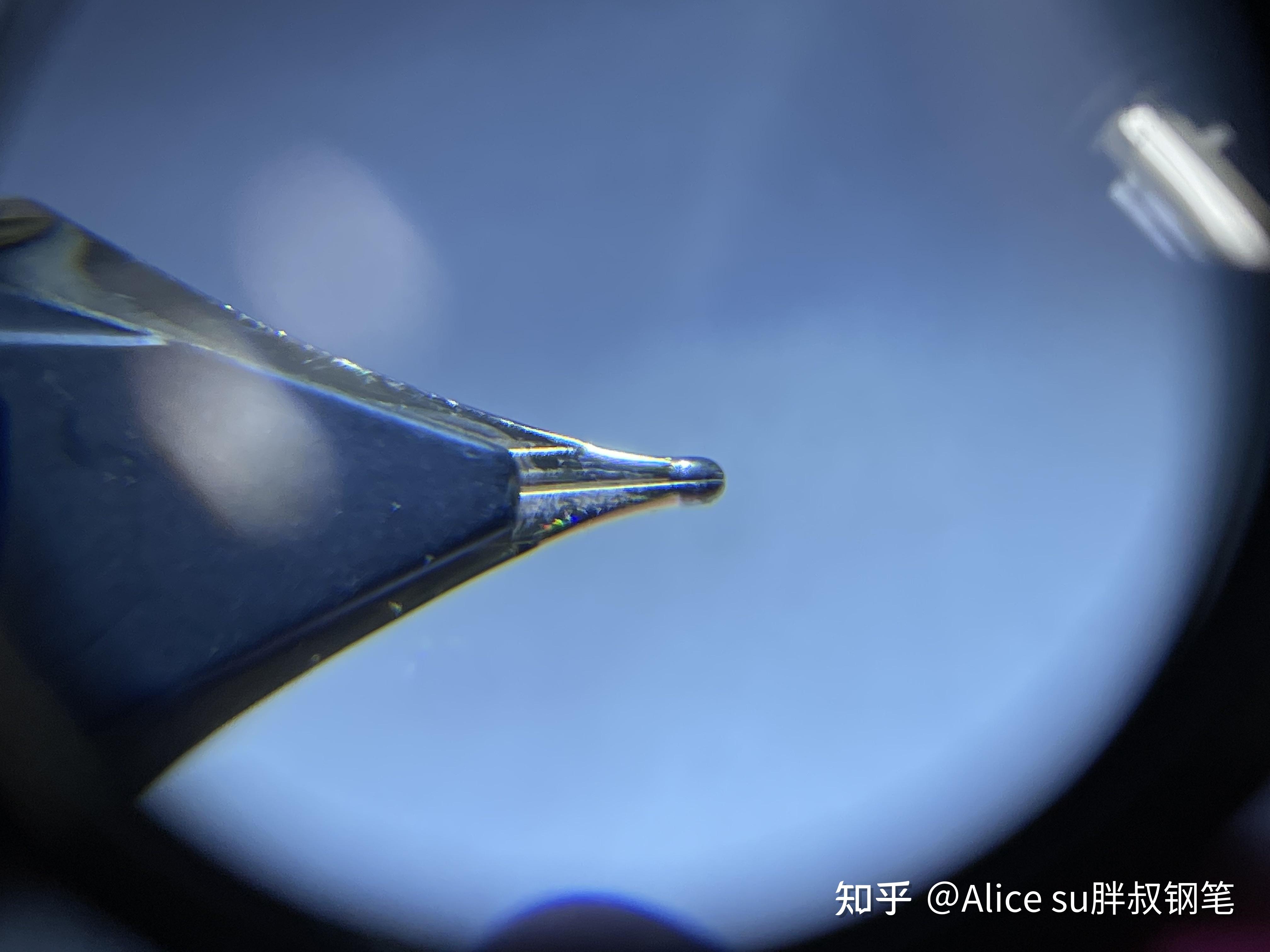 现在入手白金3776多少合适?