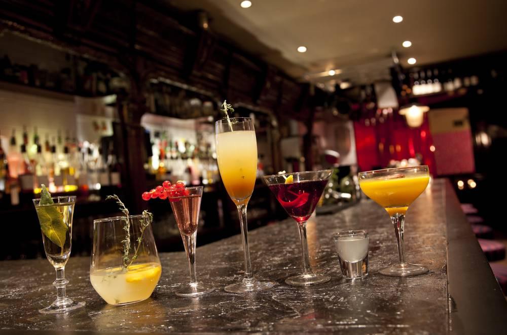 Pub、Bar 与 Club 有什么区别？还有Lounge? - 知乎