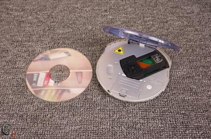 当年超火爆的便携式VCD播放器，不是土豪也买得起，现在成垃圾了 - 知乎