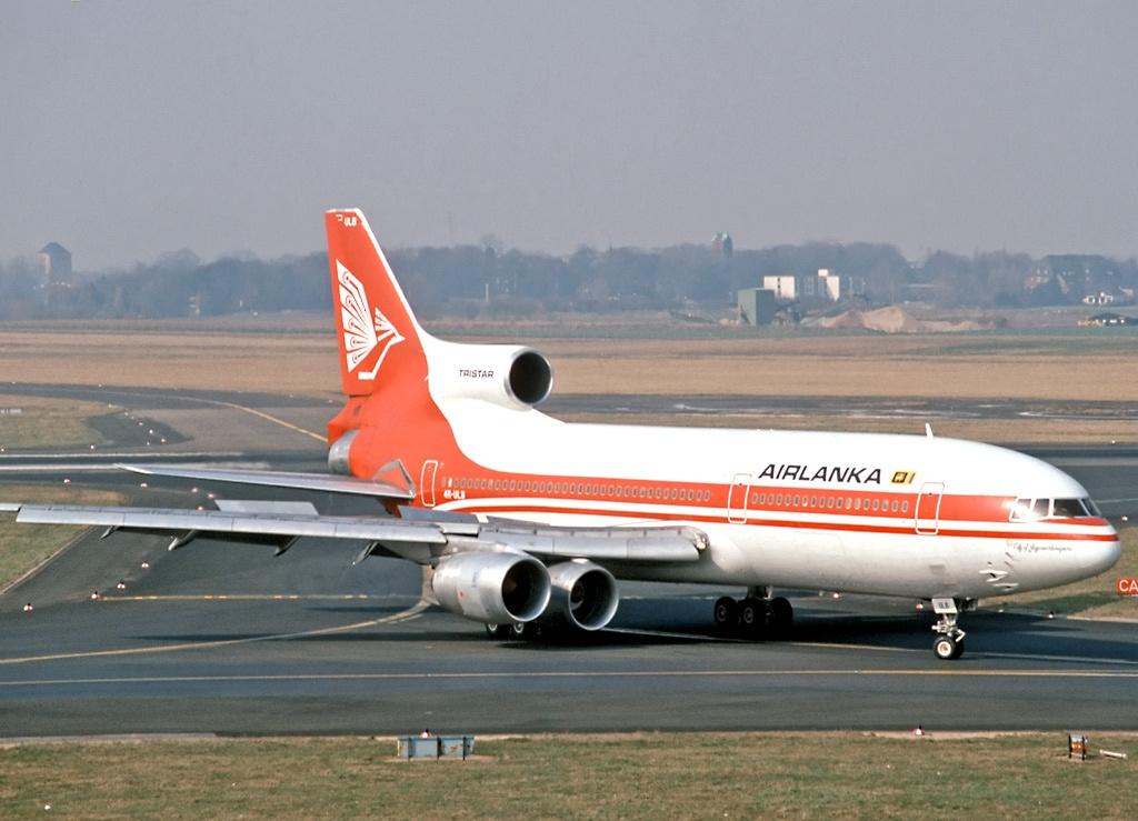 洛克希德L-1011 / Lockheed L-1011 TriStar（第二部分：设计、运营历史、型号）- 辽观搬运的中英文维基百科词条 - 知乎
