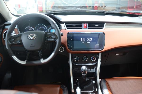 全新一代幻速S3L出现，紧凑型7座SUV完成升级 - 知乎