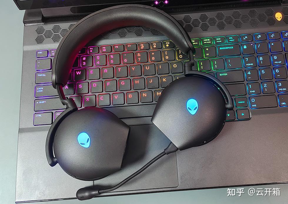 外星人2022年度音频大旗舰 Alienware AW920H三模无线耳机