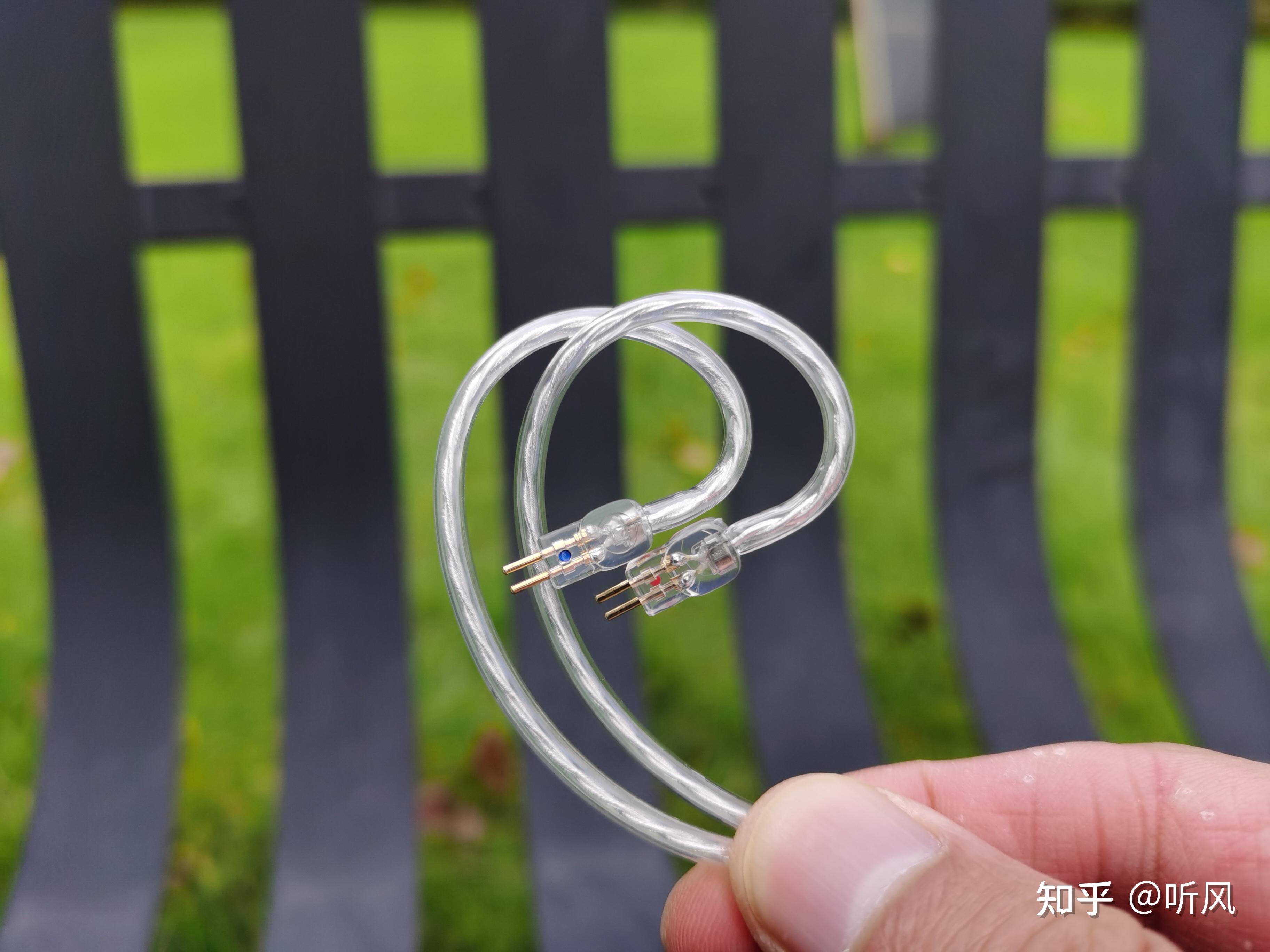 兴戈SIMGOT EA500有线耳机测评：一款降维打击的中性HIFI有线耳机