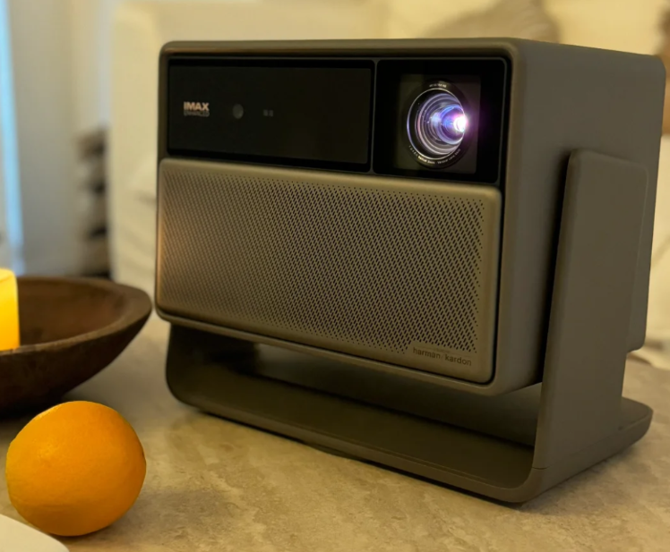 投影仪怎么选？极米热门型号推荐！极米Z6X Pro/Z7X高亮版/H6高亮版/RS20 Plus/RS20 Promax，分别适合哪些人群入手 - 知乎