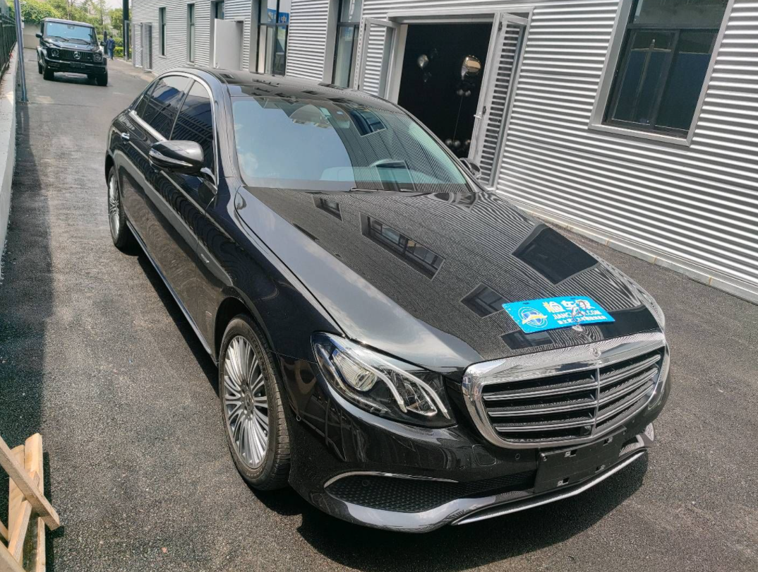 燃油车降价厉害！这辆开了3年的奔驰E300L报价35万，值得买吗？ - 知乎