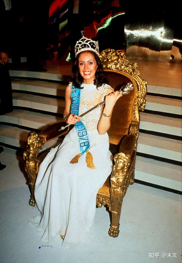 Female 阿根廷 西尔瓦娜·罗莎·苏亚雷斯（Silvana Rosa Suárez） - 知乎