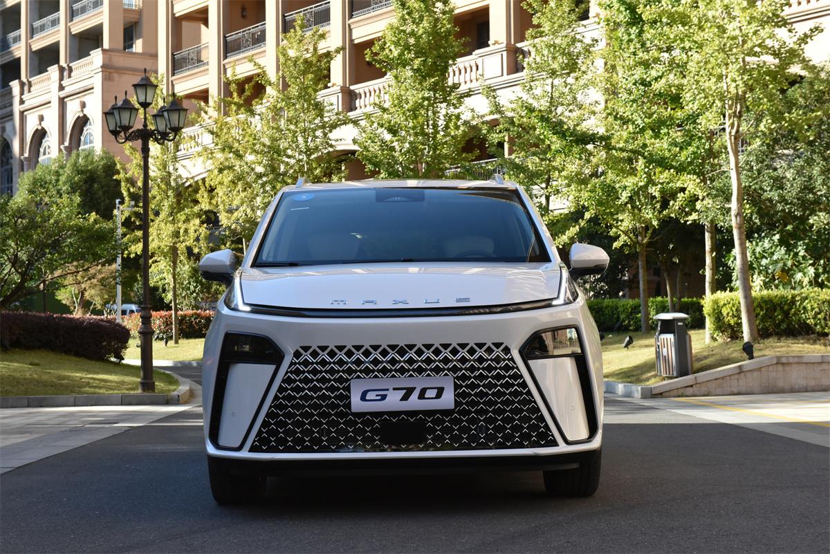 15万级家用MPV优选！2.0T加9AT 家庭出游就选它！ - 知乎