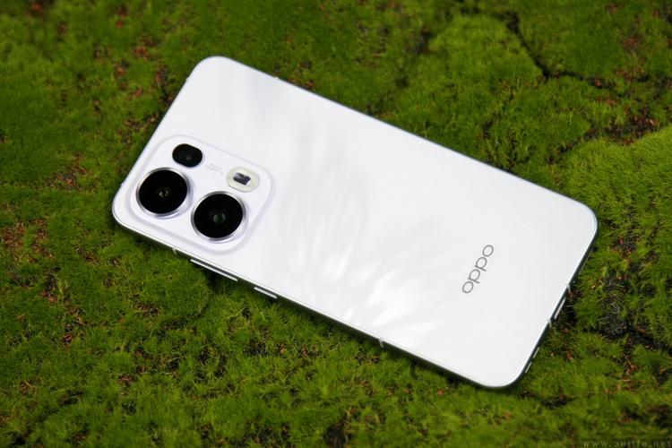 OPPO Reno13 Pro首发评测：它很美，但更是足够强大好玩 - 知乎