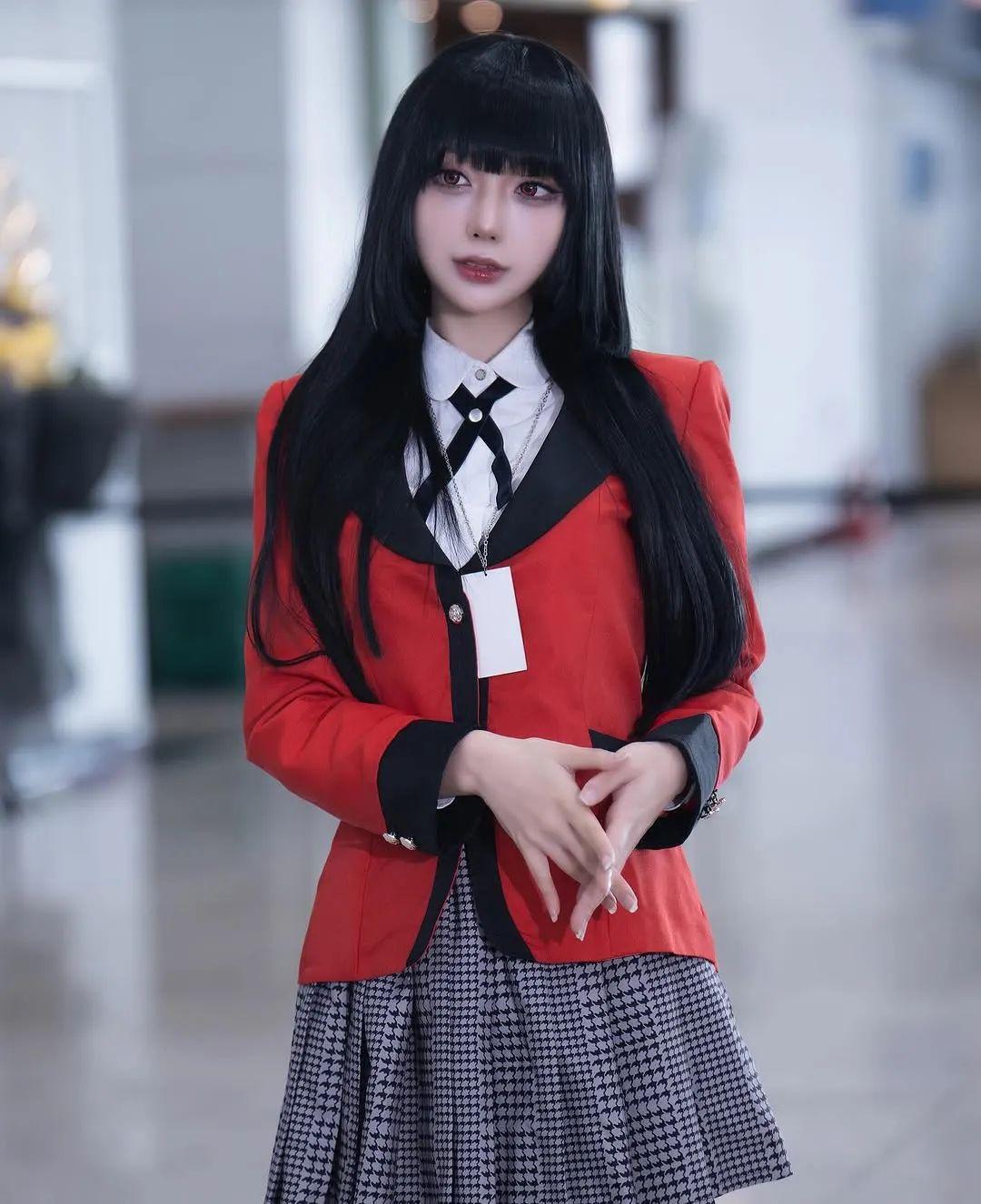 黑长直赛高！冷艳与优雅，既迷人又撩人 狂赌深渊 蛇喰梦子cos - 知乎