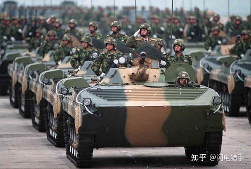 老骥伏枥——中国ZBD-86式履带式步兵战车 - 知乎