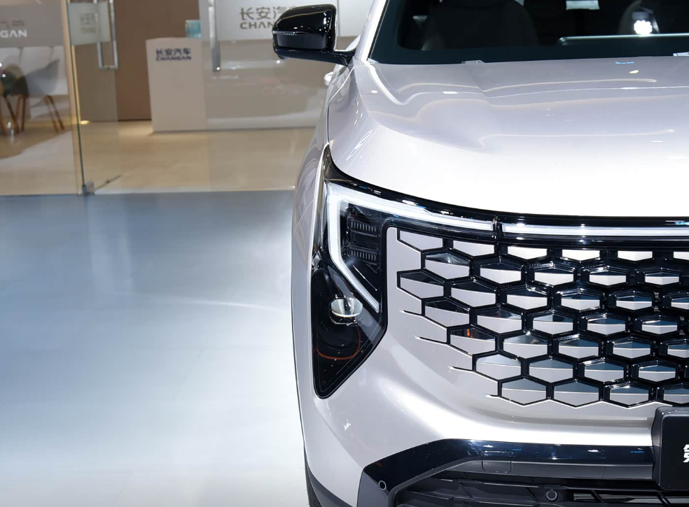 品鉴官丨10万级全能选手，第四代CS55PLUS出牌，锋兰达没法接 - 知乎