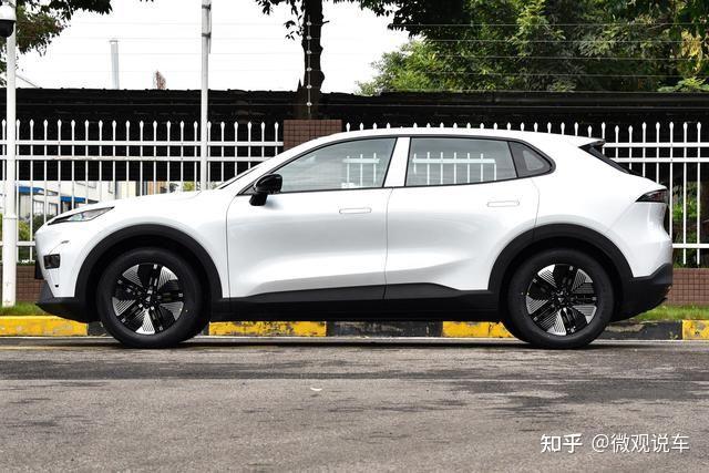 深蓝S05，12万级别紧凑型SUV，轴距2米88，8155芯片，续航510公里 - 知乎