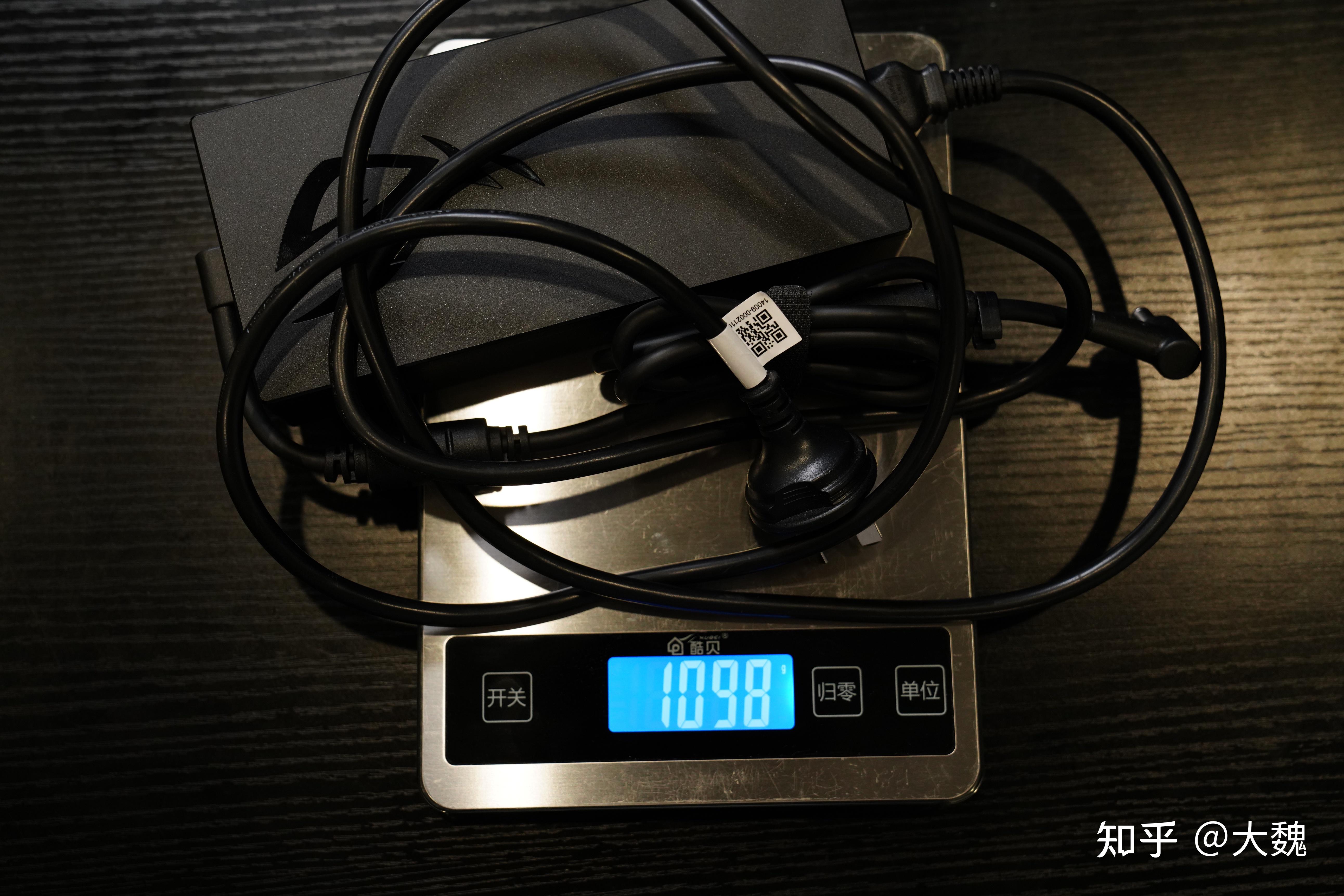 超强性能+超级形态+顶级享受=ROG冰刃7双屏测评 - 知乎