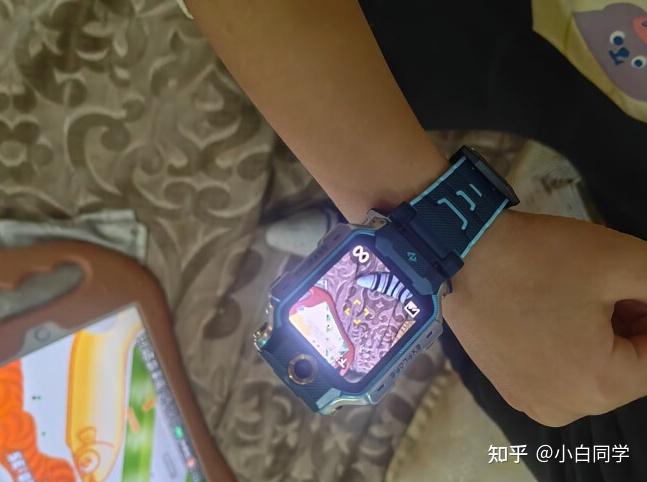 小天才z8a（小天才儿童电话手表Z8A）怎么样？使用8天优缺点评测